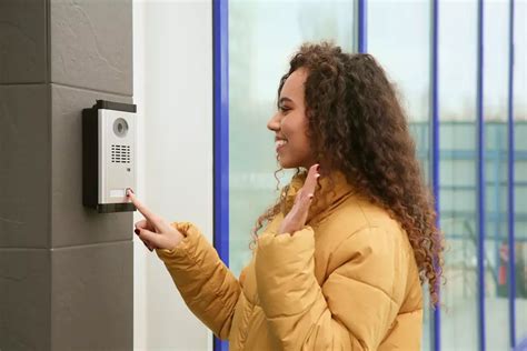 Como Investir Em Segurança Em Condomínios Residenciais Sonhar E Morar
