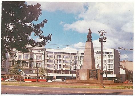 Łódź Plac Wolności pomnik stary tramwaj 15089905637 Allegro pl