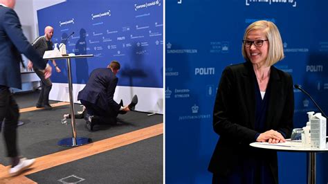 Danmark Uppges Slopa Astra Zenecas Vaccin Helt