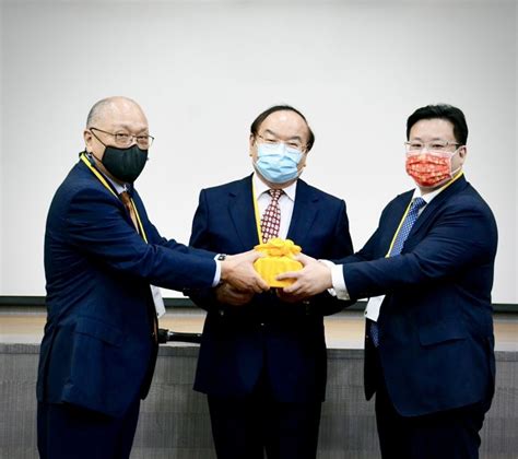 造紙公會改選 華紙董座黃鯤雄接任理事長 自由財經