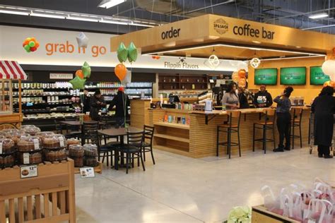 Living Fresh Market Updated July 2024 63 Photos And 41 Reviews 7520