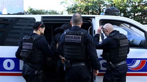 Huit Interpellations Dans Une Escroquerie Record De 38 Millions Deuros