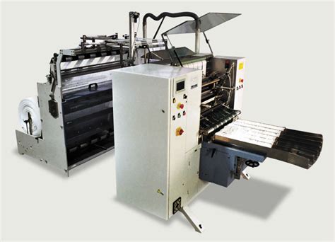 Línea de producción de compresas SN 8V 6V RIUS Comatex automática