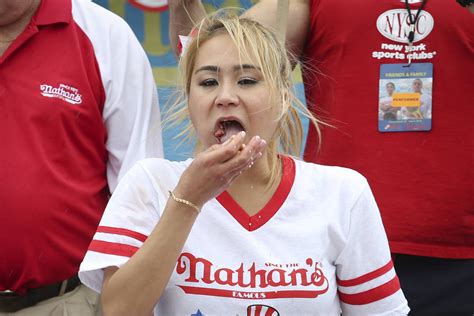 Las Vegas Miki Sudo To Defend Hot Dog Eating Championship Belt Las