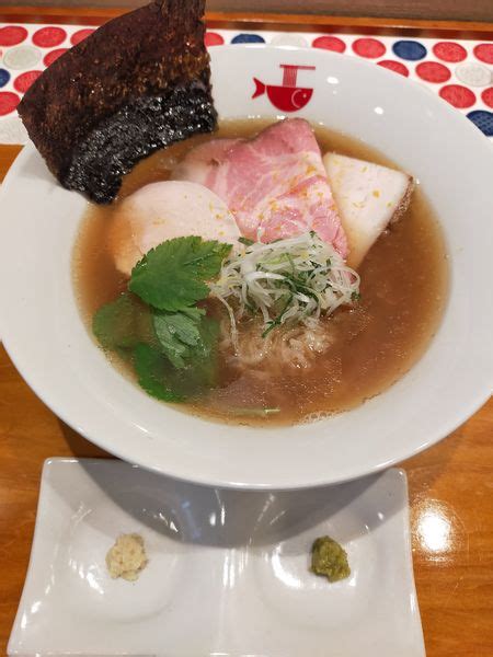 『鯛塩ラーメン 縮れ麺』瀬戸内ラーメン めで鯛のレビュー ラーメンデータベース