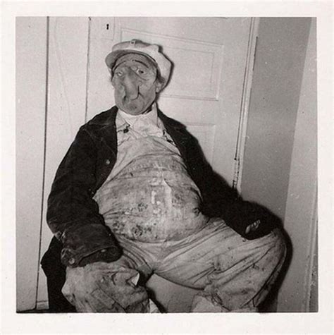 Scary Vintage Photos 25 Pics