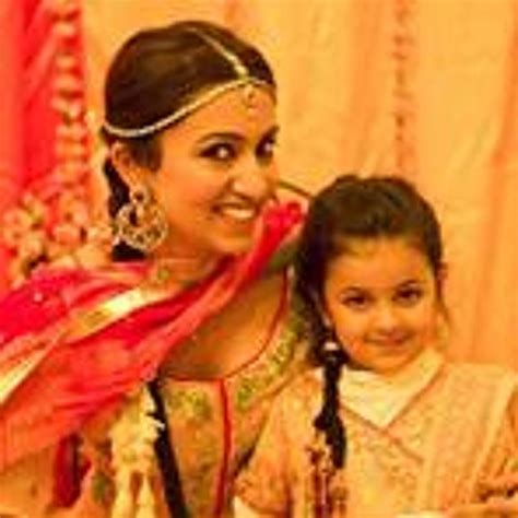 Stream Nimra Sohaib Music Listen To Songs Albums Playlists For Free