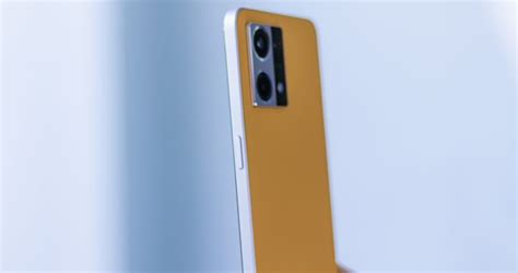 I N Tho I Oppo Reno G Gi R U I H P D N