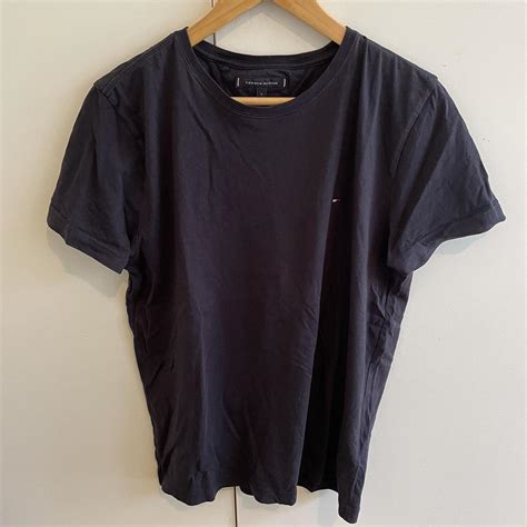 Navy Plain Tommy Hilfiger T Shirt In Good Condition Depop