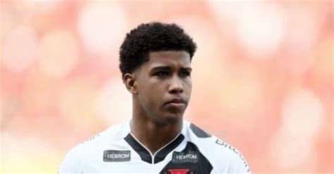 Cria Da Base Do Vasco Sonha Em Representar O Brasil Na Copa De 2026