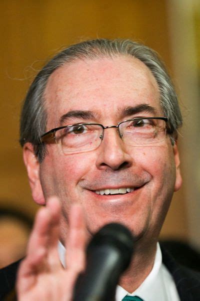 Defesa de Eduardo Cunha avisa à PGR que ele fará delação diz revista Jovem Pan