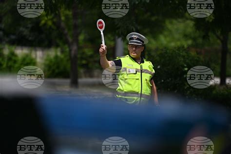 Въвежда се временна организация на движението пред новостроящия се храм „Св Патриарх Евтимий