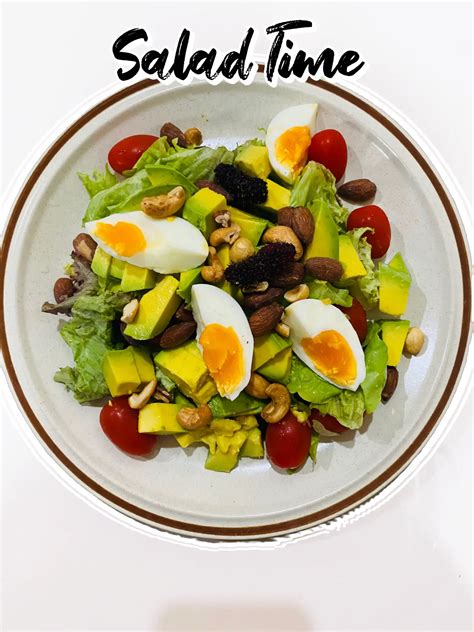 สลัดอะโวคาโด ไข่ มิกซ์นัท 🥗🥑 แกลเลอรีที่โพสต์โดย ᴀᴇʏ ☺︎ ⍨ ⍢ ☻ Lemon8