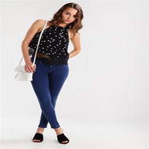 Ares1123virtual Dress Try On · Hugging Face