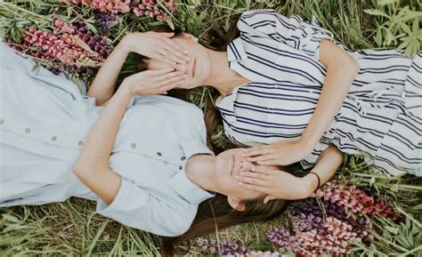 Introverts And Extroverts Brains Really Are Different According To Science