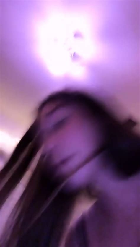 Raegan Teen Amateur Strip And Masturbate Eporner