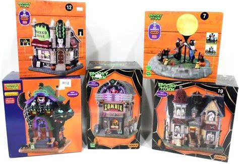 Lemax Spooky Town Collection New Nouveauté Spooky Decorative