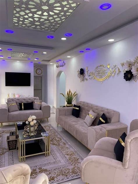 Vicky P Vicky P Added A New Photo