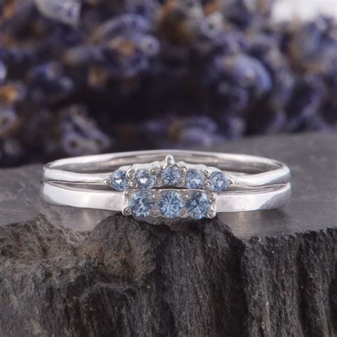 Small Dainty Wedding Ring Set Minimalist Wedding Rings Set Etsy