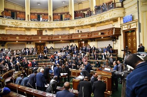 البرلمان يناقش مشروع قانون إنشاء نقابة لـ التكنولوجيين