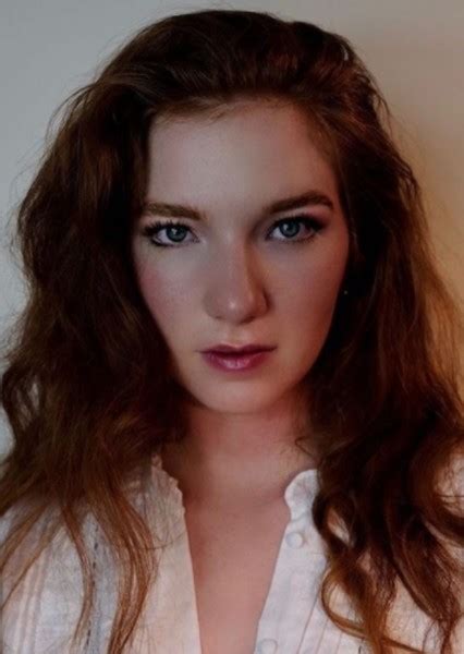Rosie Nashs Instagram Twitter And Facebook On Idcrawl
