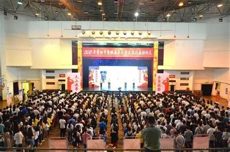 携笔从戎 为祖国国防建设贡献力量！