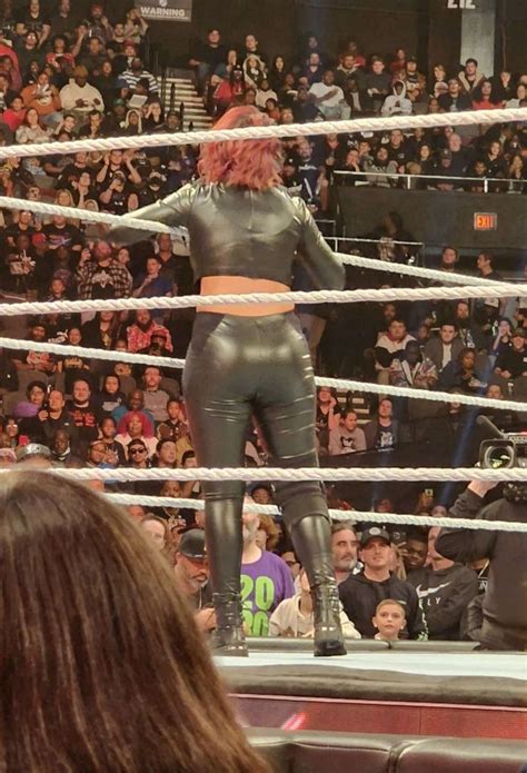 S W Babes On Twitter Bayley S Big Ass Is Still Very Much Loved Here I Cannot Disagree