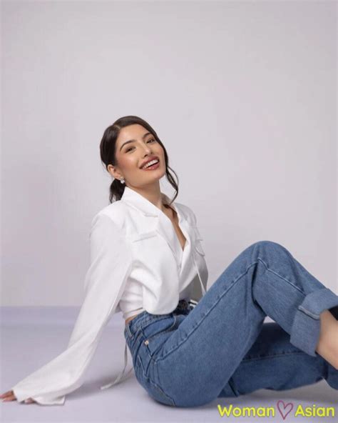 Dating A Charming Nepali Woman All You Need To Know