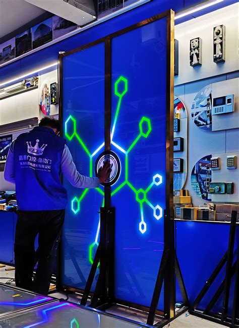 感应门 发光自动门 自动门系统 珠海感应门安装 珠海自动门维修 珠海平移门批发