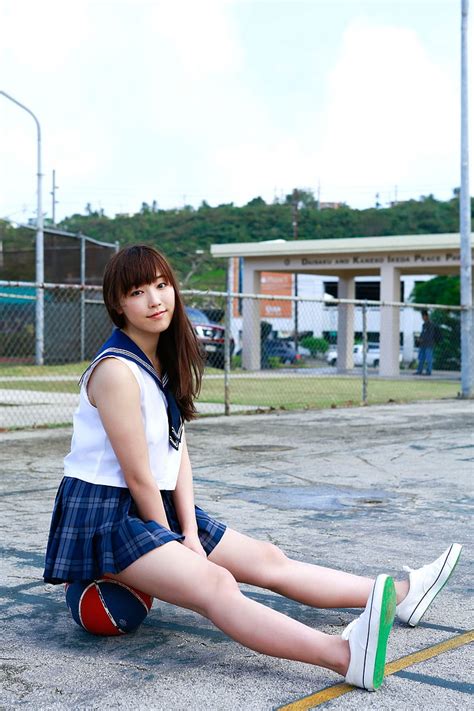 Beautiful Japanese Girl Mizuki Telegraph