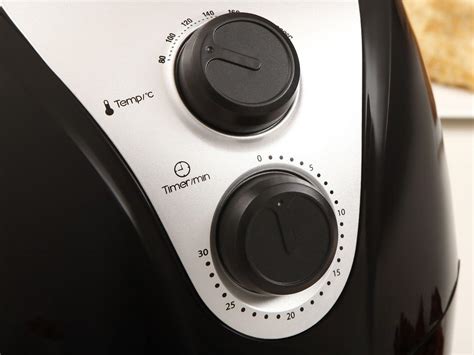 Fritadeira Elétrica Sem Óleo Air Fryer Ultra AF 10 Preta e Prata 2L