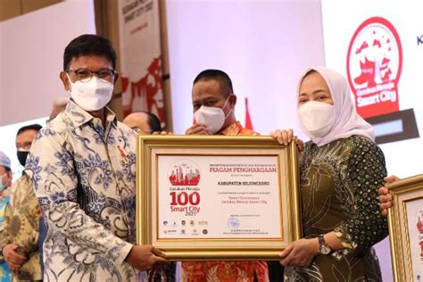Kabupaten Bojonegoro Raih Penghargaan Nasional Dimensi Smart Governance Roda Informasi