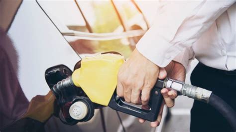 Daftar Jenis Mobil Dilarang Isi Pertalite Terbaru Kendaraan Anda Termasuk