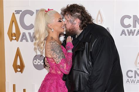 20 Adorable Pictures Of Jelly Roll And His Wife Bunnie Xo