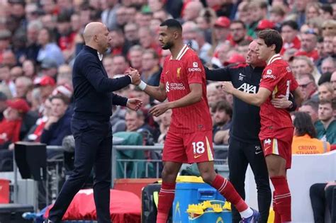 Alisha Lehmann Offered Times Her Weekly Salary To Have Sex With Celebrity Mirror Online