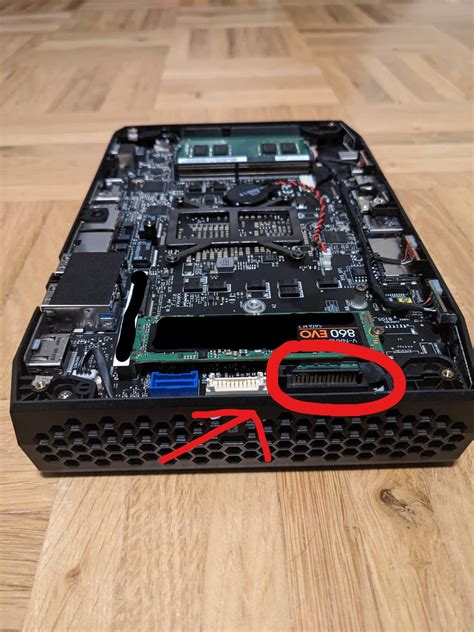 Internal Auxiliary Sata Power Header For M 2 To Pci E X4 R Homelab