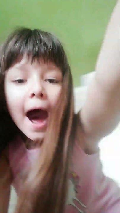 я вылезла из Майнкрафта Youtube