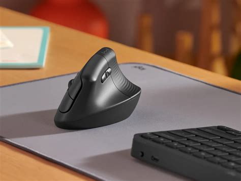 Mi Ka Logitech Lift Left Vertical Ergonomic Grafitna Tehnika Net