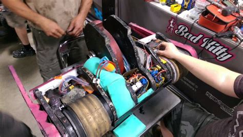 Bad Kitty Team Think Tank Rrevo Ama R Battlebots