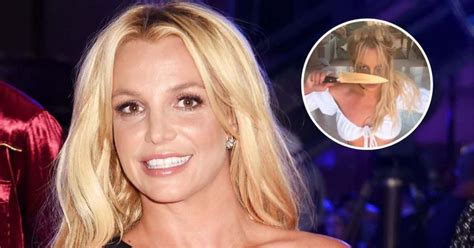Police Check On Britney Spears After She Danced With Knives In Concerning Video Inquisitr News