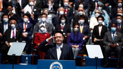 South Koreas New President Yoon Suk Yeol Is Sworn In The Limited Times