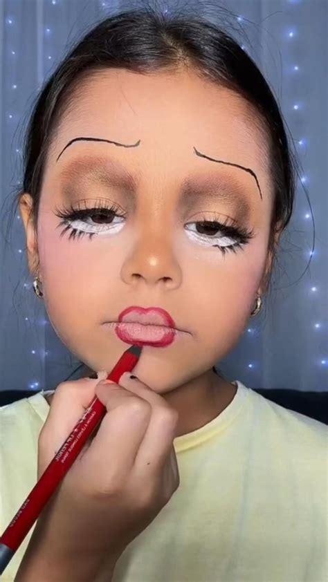 Makeup By Shab 6 Yrs Old Girl Does Her Own Makeup 🥰 Betty Boop