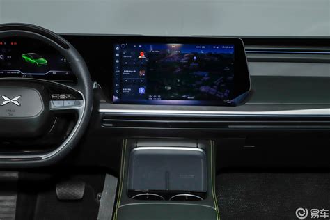 【小鹏p7p7i 610 四驱鹏翼性能版中控台整体图片 汽车图片大全】 易车
