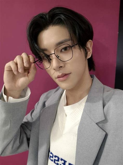 Enhypen 커뮤니티 포스트 🧐 제이크