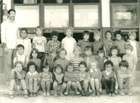 Photo De Classe Cp Ce1 De 1974 Ecole Primaire Française Copains D