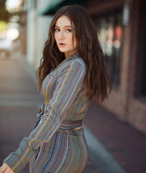 Эмма Кинни Emma Kenney фото №1105744