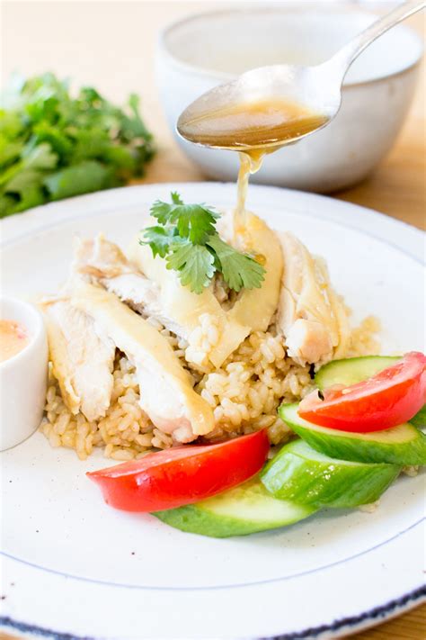 Hainanese Chicken Rice Singapore Style