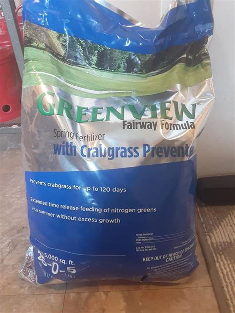 Greenview 17 Lb 5000 Sq Ft Fairway Formula Spring Fertilizer And