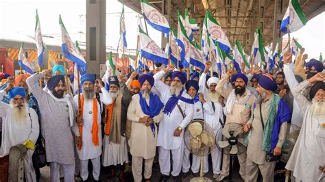 Supreme Court Orders Partial Reopening Of Shambhu Border Directs