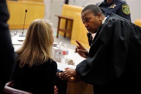 Judge Says She Couldnt Refuse Amber Guyger A Hug Court Tv